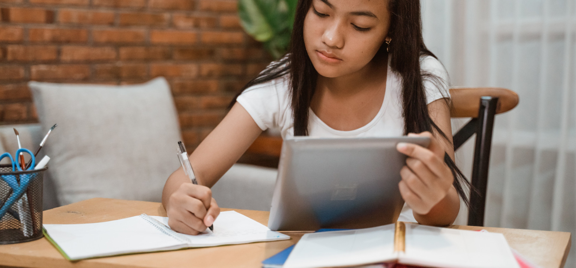 Improving Your IELTS Writing Grade – i‑Learner Education Centre