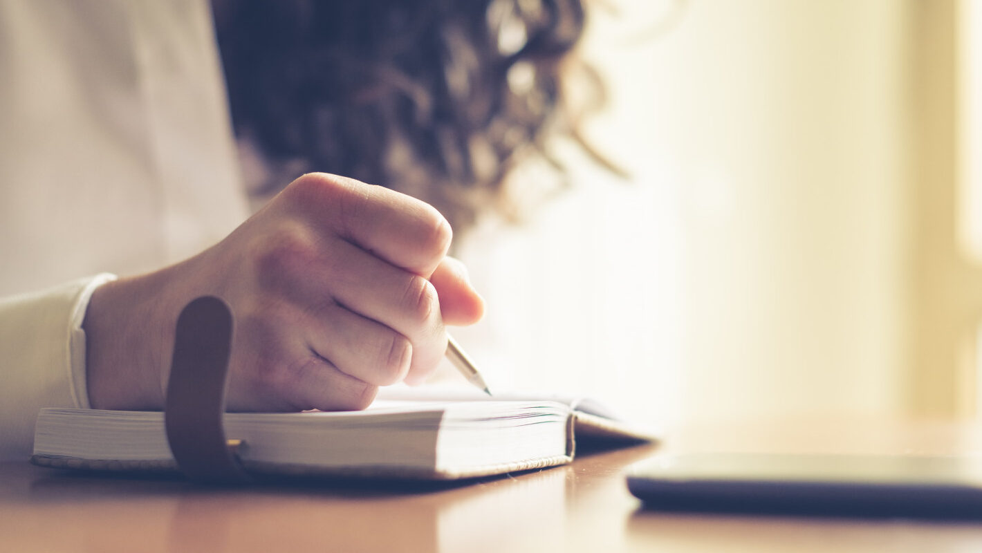 How I Write…and Keep Going – i‑Learner Education Centre